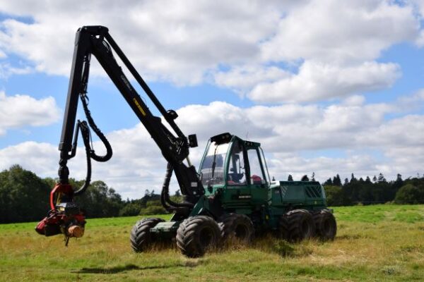Andy Read Harvesting with Gremo Forestry Equipment | Forest Machine ...