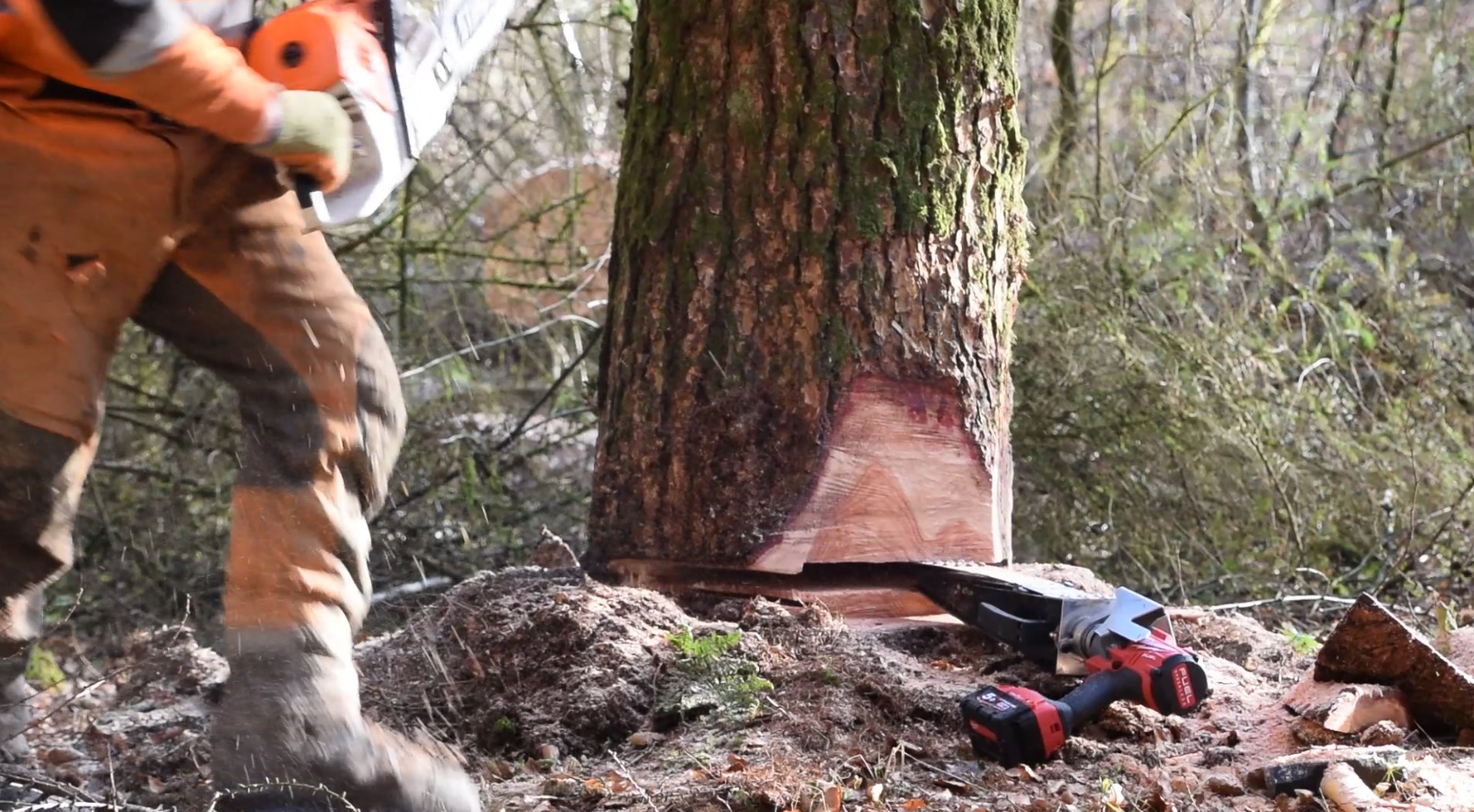 ValFast & ValFix Spindle Wedges | Forest Machine Magazine