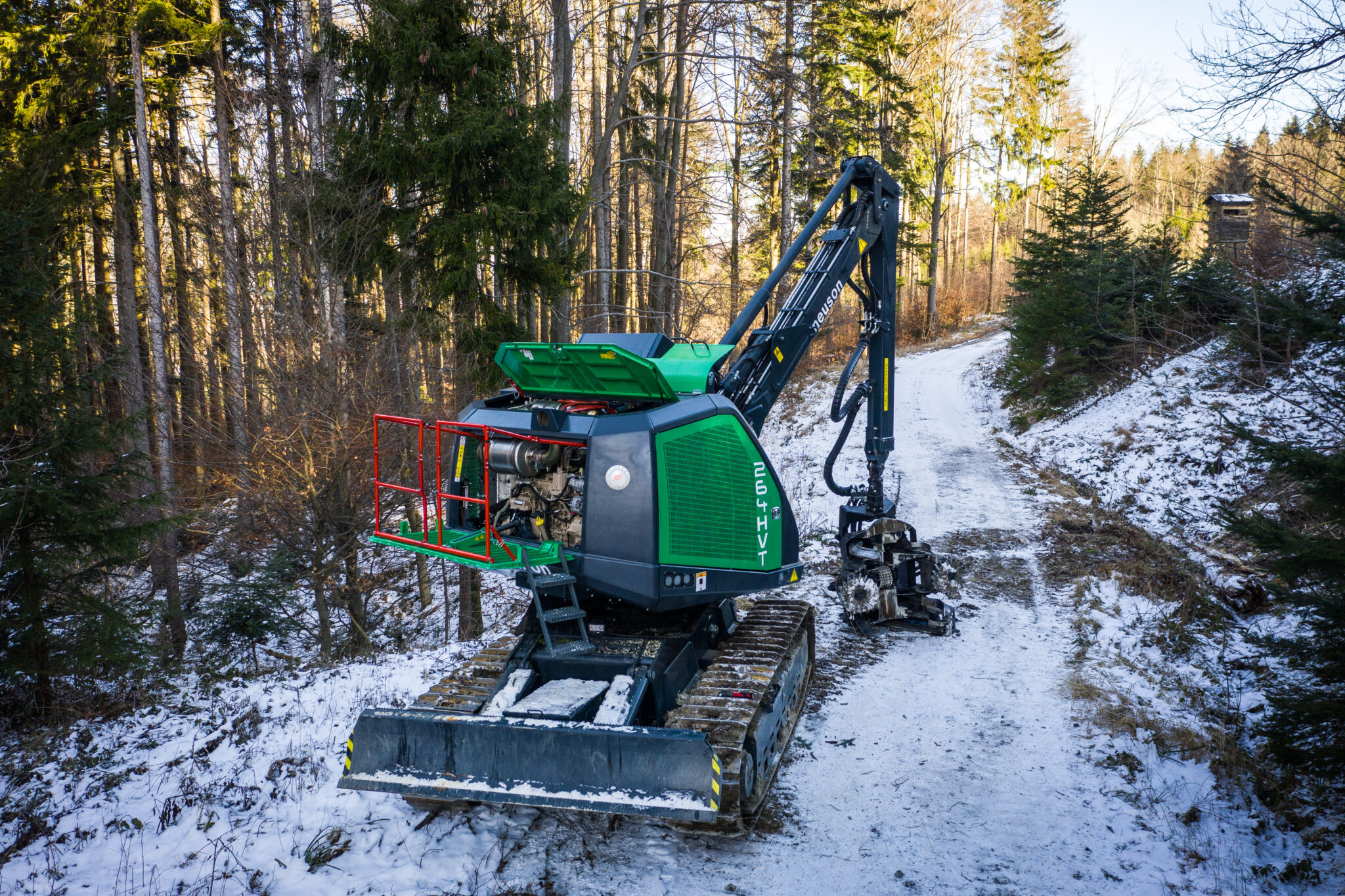 Neuson 264 HVT Tracked Harvester | Forest Machine Magazine