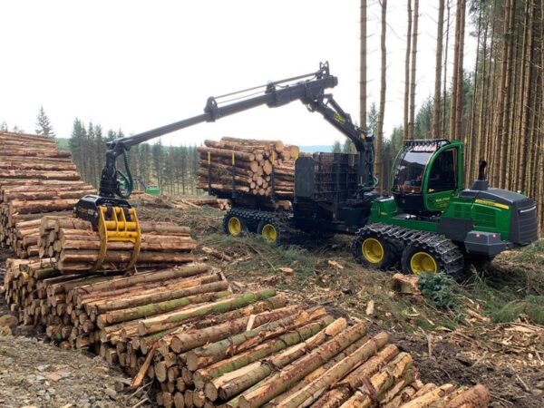 Forwarder Roundup-John Deere 1510G | Forest Machine Magazine