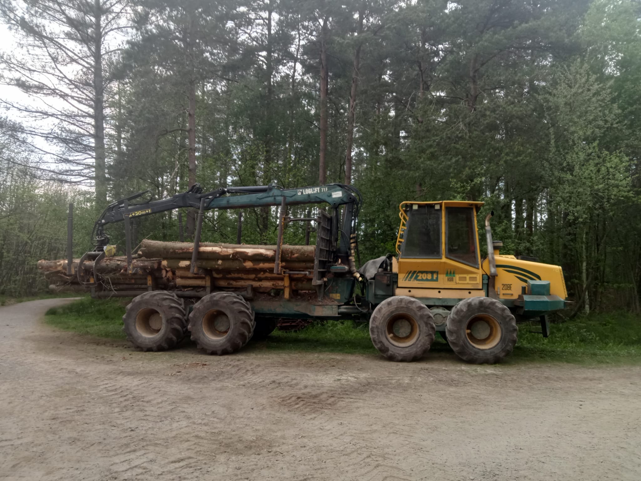 HSM 208F Timber Forwarder For Sale | Forest Machine Magazine